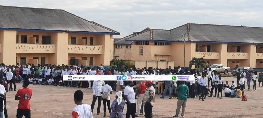 Ghana Police arrest 487 individuals in Kumasi over QNET Ponzi scheme